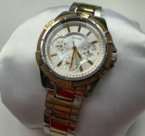 Наручные часы guess. оригинал