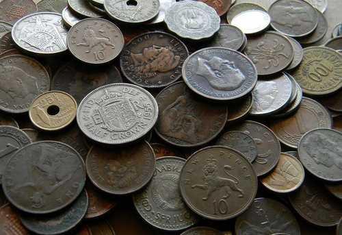 Набор из 25 иностранных монет