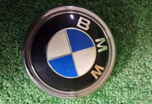 Эмблема задняя BMW X3 F25 7218565