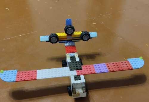 Lego самолет Дуглас 11 FedEx