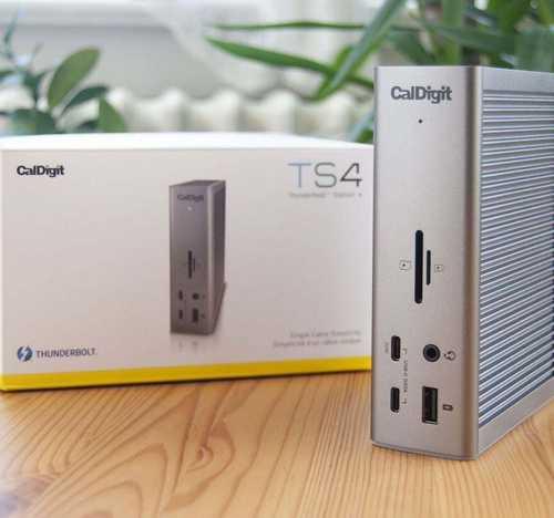 Док станция CalDigit TS4 (США) новые