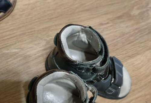 Ортопедические сандали 22