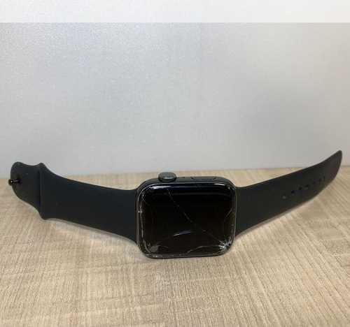 Apple Watch SE 44 mm