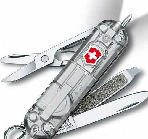 Нож Victorinox Signature Lite