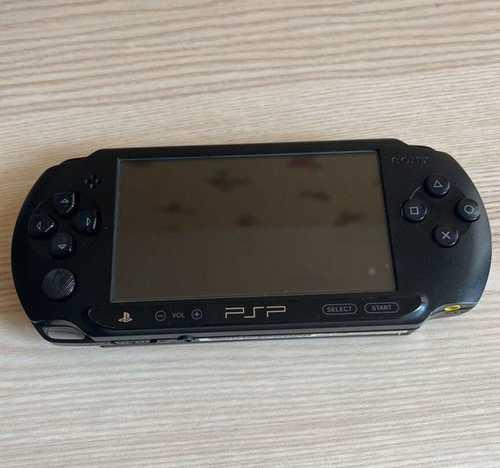 Sony PSP e 1008 прошитая