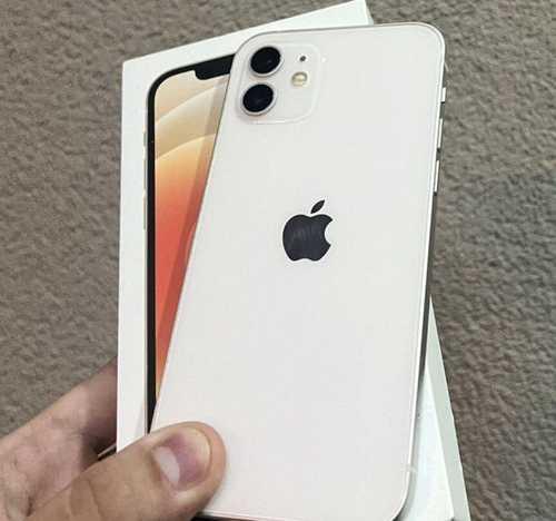 iPhone 12, 64 ГБ