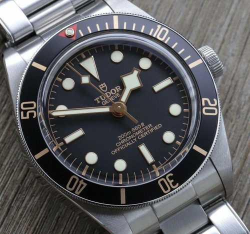 Часы Tudor Black Bay покупка/продажа