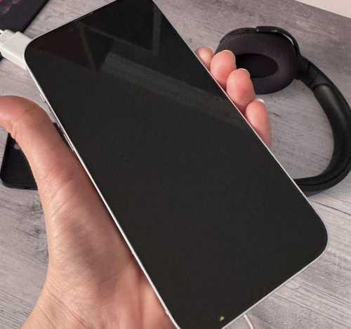 iPhone 14, 256 ГБ