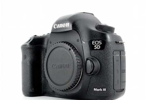 Зеркальная камера Canon 5D Mark III