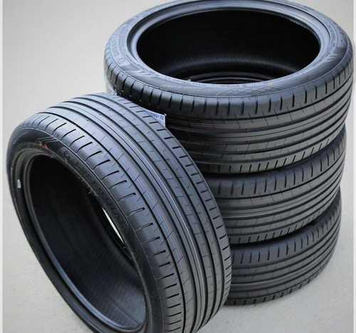 Greentrac Quest-X 245/40 R18 и 265/35 R18 97Y