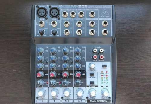 Behringer Xenyx 802s Микшерный пульт