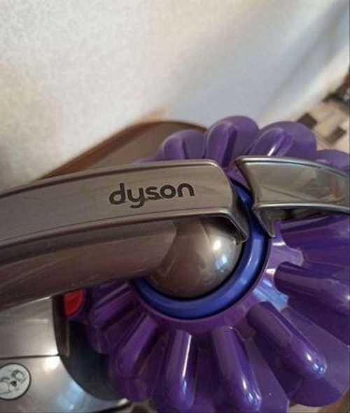 Пылесос Dyson б/у