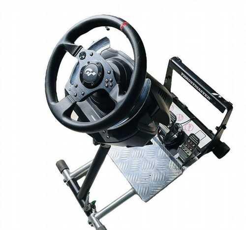 Руль Thrustmaster T500RS с педалями и стойкой