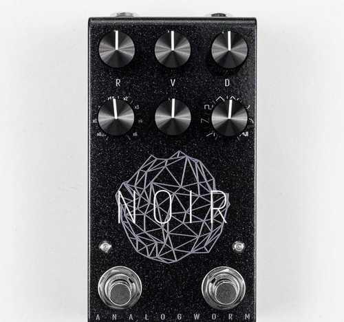 Analogworm Noir MkII Tremolo Black Spar. (Новый)