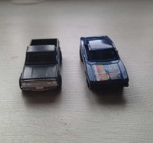 Машинки Hotwheels
