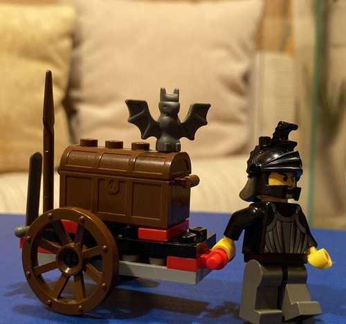 Lego system 6028 Fright Knights Treasure Cart