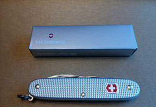 Victorinox Pioneer Alox 0.8201.26