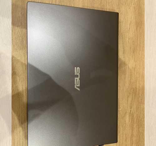 Ноутбук Asus