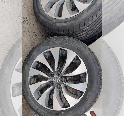 Bridgestone Blizzak VRX 205/55 R17