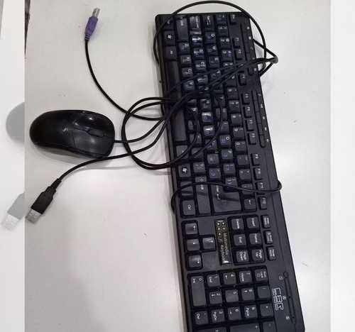 Клавиатура вместе с мышью