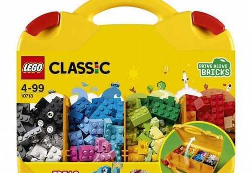 Lego Classic 10713 Чемоданчик для творчества