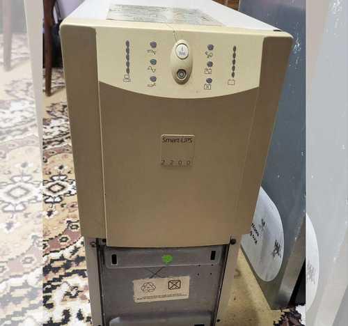 Ибп apc SMART ups 2200 не включается