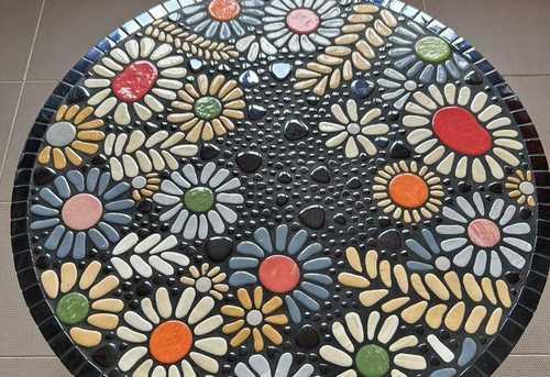 Журнальный кофейный столик с мозаикой