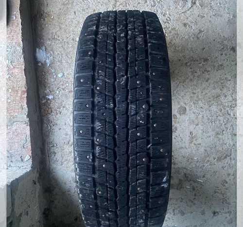 Dunlop SP Winter Ice 01 205/60 R16