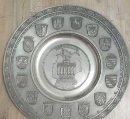 Настенная тарелка гербы Германия, цинк