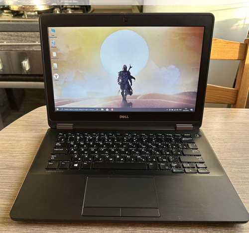 Рабочий Dell Laititude e7270 i5