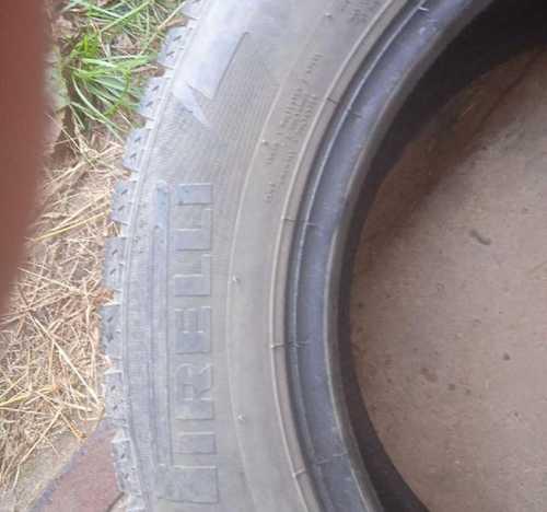 Pirelli Scorpion Carving 185/65 R15 92