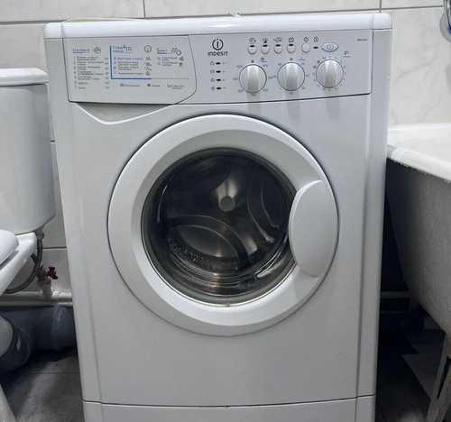 Стиральная машина indesit wisl 103