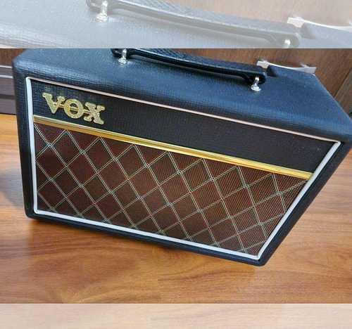 Гитарный комбоусилитель VOX pathfinder 10