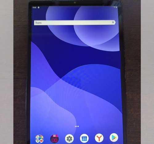 Планшет Lenovo tab m10 fhd plus