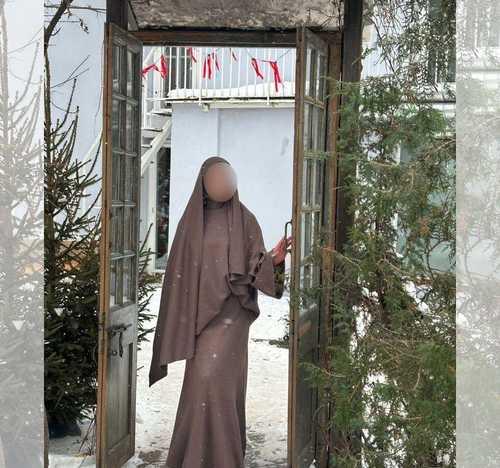 Костюм женский