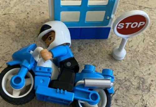 Lego дупло полицейский мотоцикл