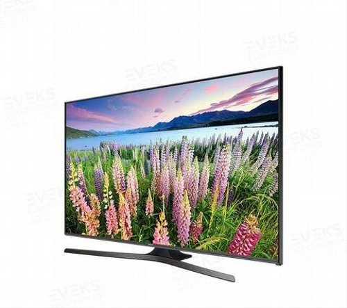 40" (101 см) LED-телевизор Samsung UE40J5510 белый