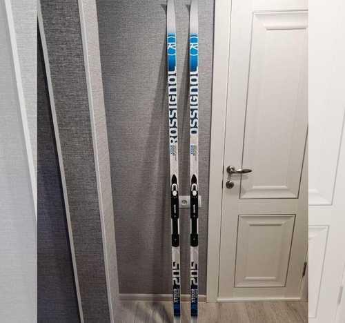 Беговые лыжи классические rossignol 205 см
