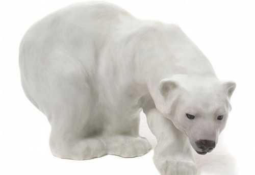 Фарфоровая фигура Белый медведь. Royal Copenhagen