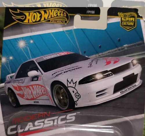 Машинки hot wheels Nissan Skyline