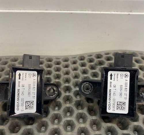 Датчик удара Mercedes-Benz Ml 320 W164 OM 642.940