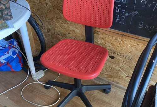 Компьютерное кресло IKEA детское
