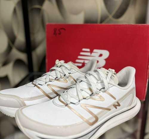 Кроссовки new balance беговые