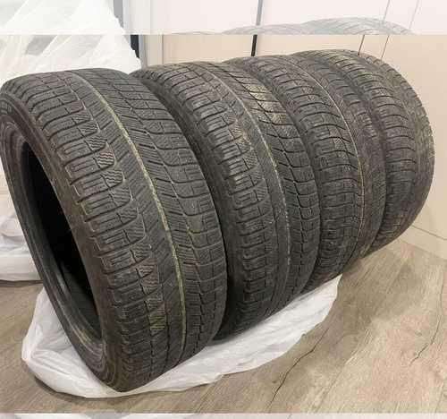 Michelin X-Ice XI3 255/55 R17 97H