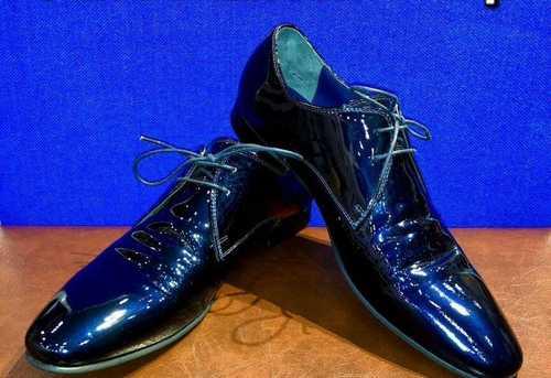 Синие лаковые туфли Carlo Pazolini (44 рр)
