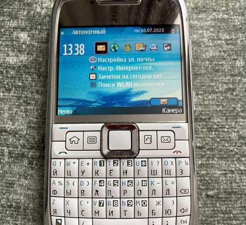 Телефон Nokia E71