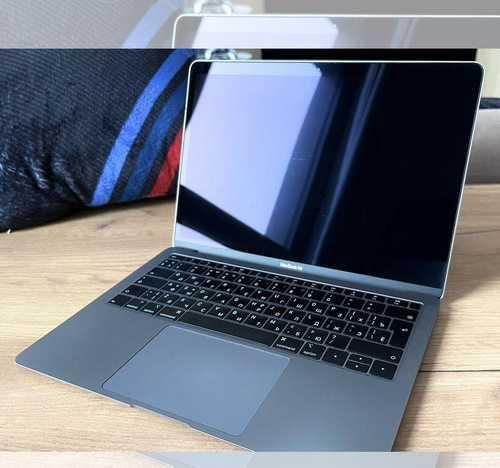 Macbook Air 13 2018 retina