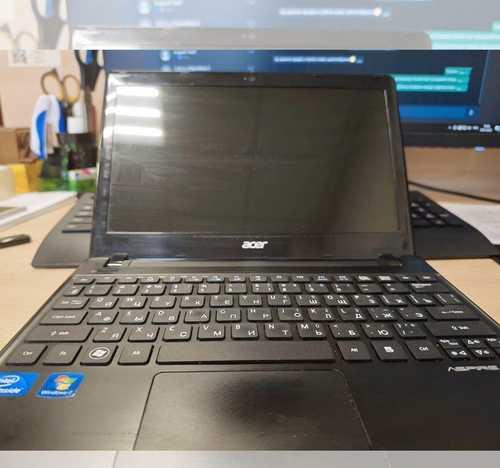 Ноутбук Acer Aspire One 756-877B1kk