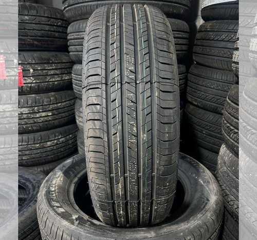 Tracmax X-Privilo TX5 205/60 R16