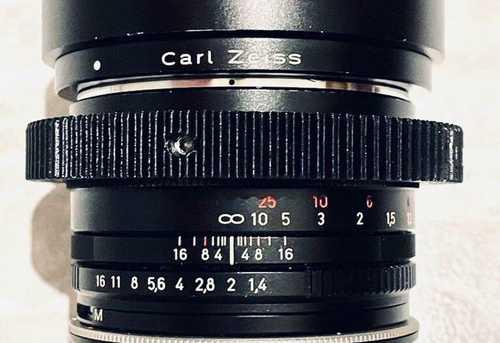 Объектив Carl Zeiss Planar 1,4/50 EF Canon